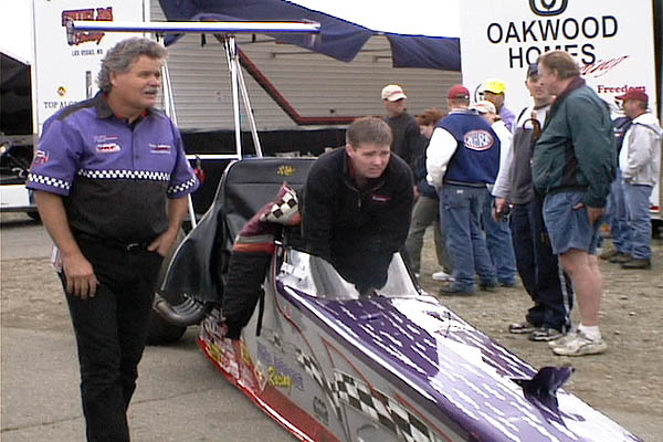 NHRA Northwest Nationals - Saturday Pictures - July 28, 2001